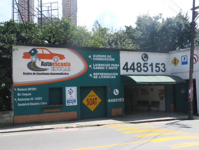 How to Get a Colombian Drivers License in Medellín